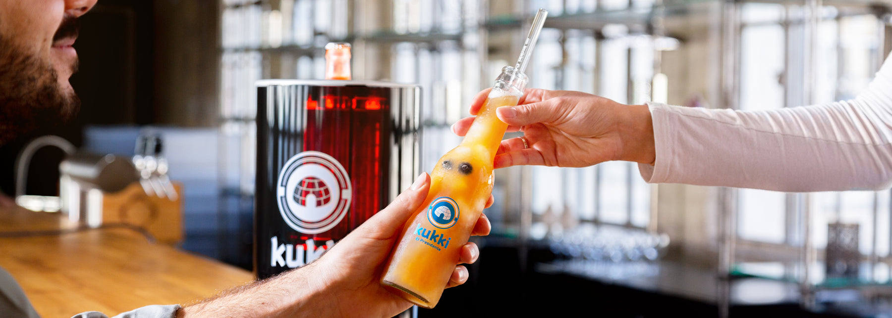 kukki Cocktail | Natural cocktails with ice in the bottle