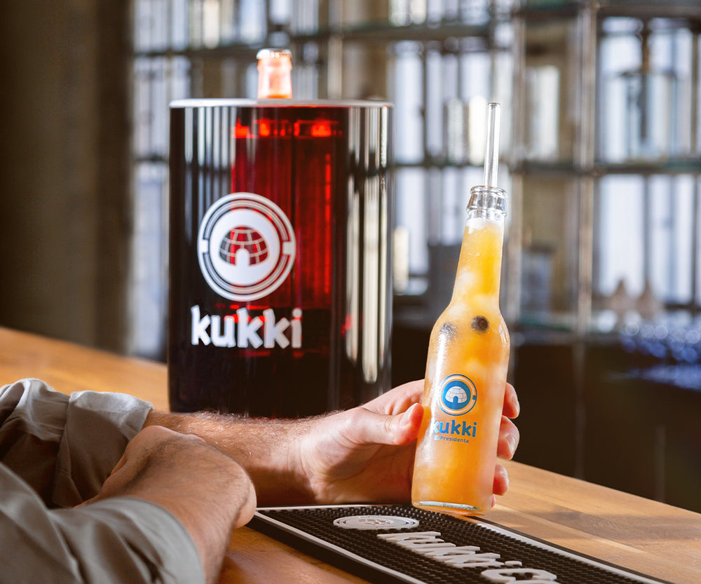 kukki Cocktail | Natural cocktails with ice in the bottle